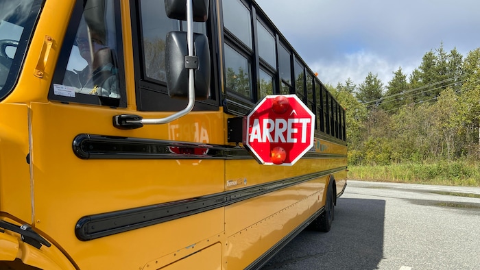 Le ruban Nathan pour ne jamais oublier la sécurité près des autobus ...