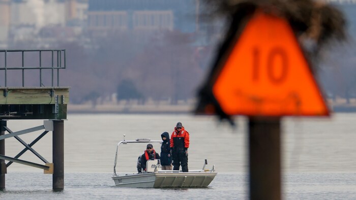 Collision aérienne à Washington : les corps des 67 victimes ont été ...