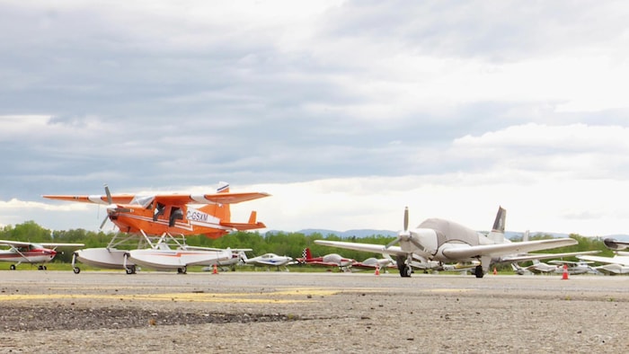 Un avion s'écrase près de l'aéroport de Grand-Sault | Radio-Canada