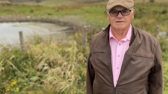 Trois bateaux détruits par les flammes au quai de Chegoggin Point, en N ...