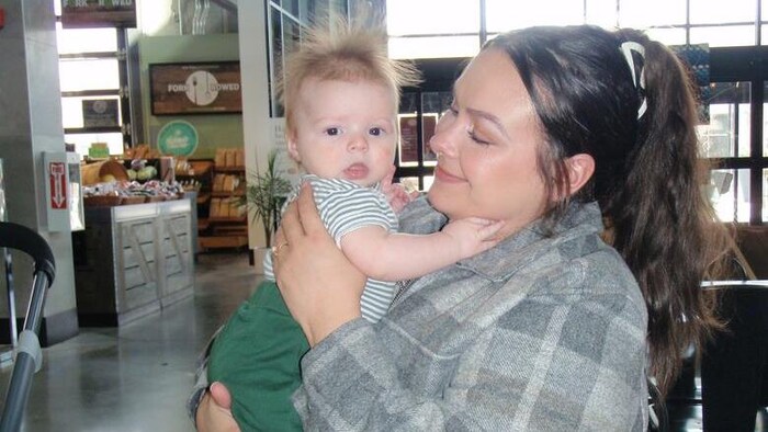 Rougeole : une mère inquiète que l’admissibilité des bébés au vaccin ...