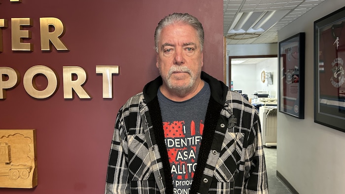 L’ombre des tarifs douaniers plane sur des entrepreneurs canadiens et ...