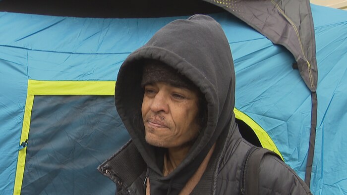 Le nombre de campements a doublé en un an à Toronto : « Nous essayons ...