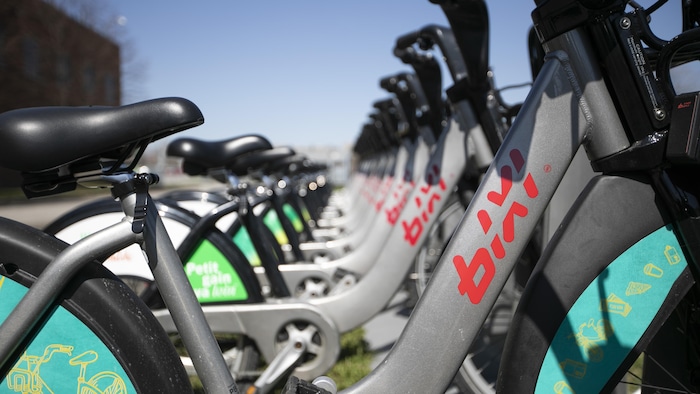 Des itinéraires de déplacement en vélopartage ajoutés à Google Maps ...