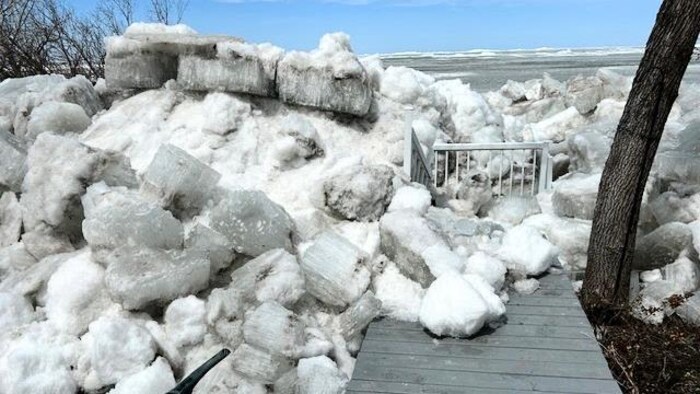 À Delta Beach, la glace du lac Manitoba endommage plus d’une dizaine de ...