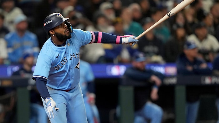 Un « Mad Max » étincelant permet aux Blue Jays d’égaliser la série ...