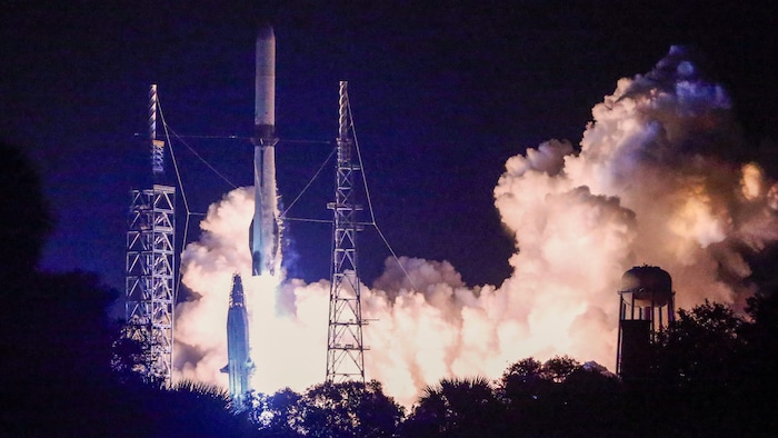 Premier vol en orbite pour la fusée de Blue Origin | Radio-Canada