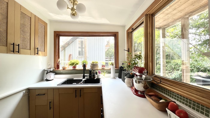 Surchauffe immobilière : une Torontoise décide de vivre dans une maison ...
