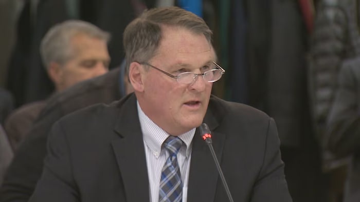 Le dirigeant de Point Lepreau gagne 1,3 M$, reconnaît Énergie NB ...