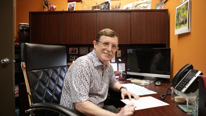 Le Dr Brian Conway ne sera plus président de RésoSanté Colombie ...