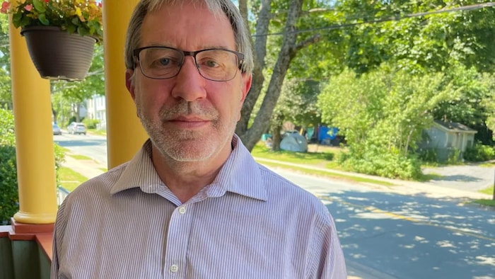 Tensions au parc Meagher, Halifax veut que la police évacue les sans ...