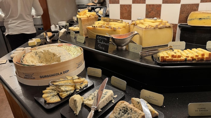 Les buffets gastronomiques parisiens, un succès à volonté? | Radio-Canada