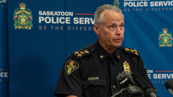 3 policiers de Saskatoon congédiés après une fête privée | Radio-Canada