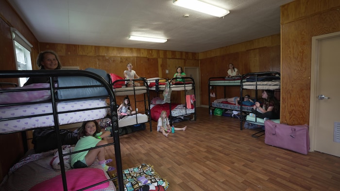 De campeuse à monitrice au camp Bickell, puis maire de Timmins | Radio ...