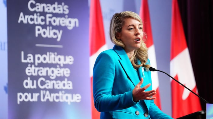 Une visite « positive et productive » pour les ministres Joly et ...
