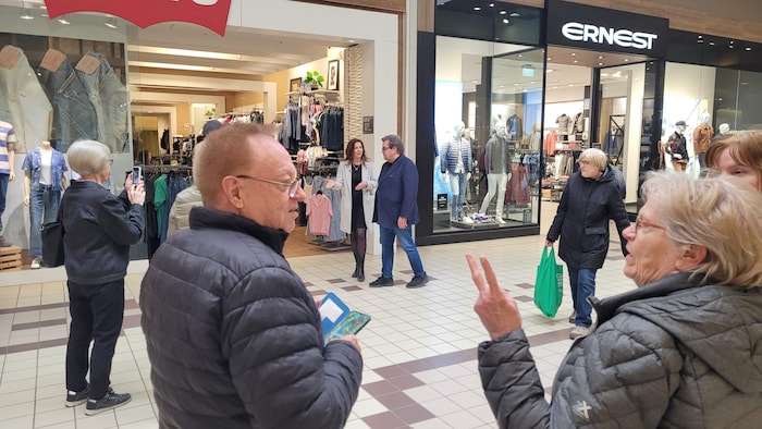 Denis Coderre en tournée à Saguenay | Radio-Canada