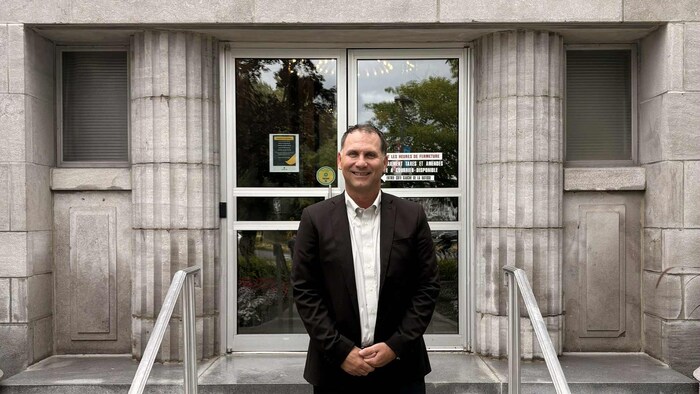 James Casey se lance dans la course pour devenir maire de Victoriaville ...