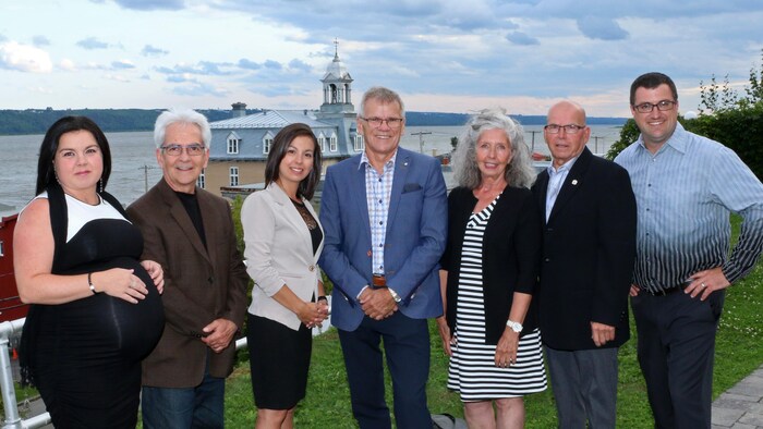 Lutte annoncée pour la mairie de Château-Richer | Radio-Canada