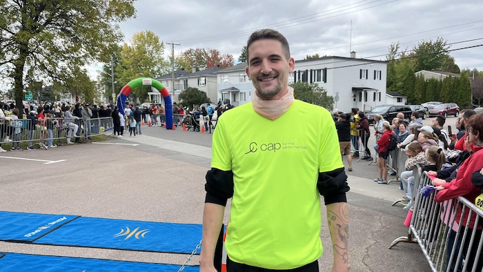 Cap sur ma santé mentale : près de 1000 coureurs dans les rues de Jonquière | Radio-Canada