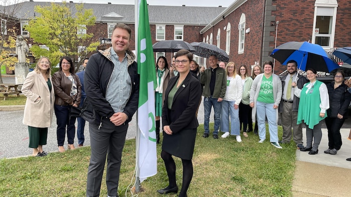 Les étudiants canadiens en plus grand nombre dans des universités ...