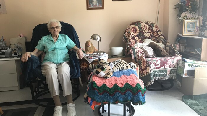 Nos vies, nos enjeux : le regard de Caroline Hébert, une électrice de ...