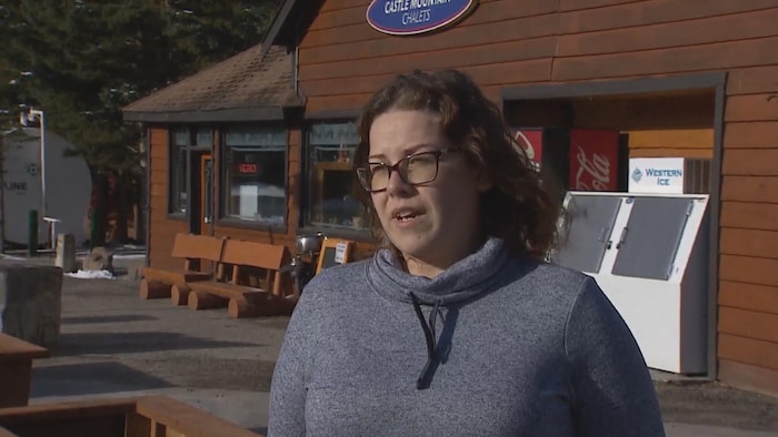 Les Albertains doivent rester chez eux, dit la Colombie-Britannique ...