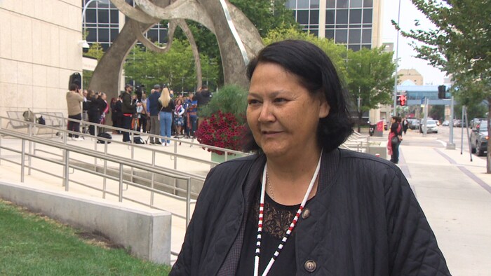 Des chefs autochtones réunis à Winnipeg pour rendre hommage à Cathy ...