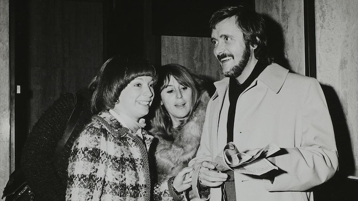 De la grande visite pour l’inauguration de CBLFT en 1973 | Radio-Canada