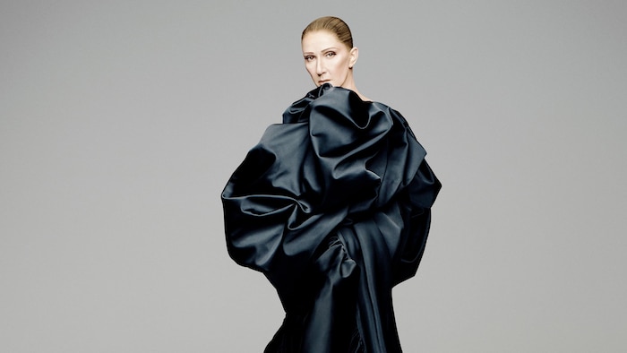 Céline Dion donnera 10 concerts de plus à Paris, en 2027 | Radio-Canada