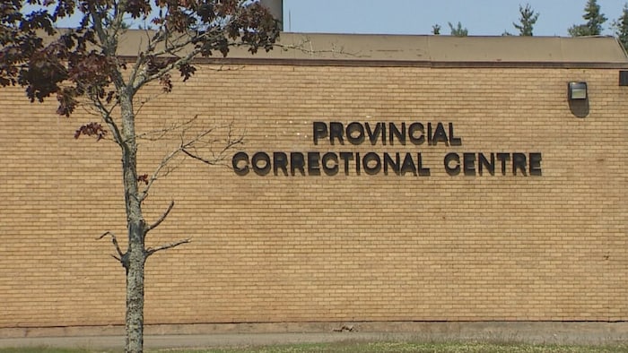 Plus de 60 % des anciens détenus de l’Î.-P.-É finissent à la rue après ...