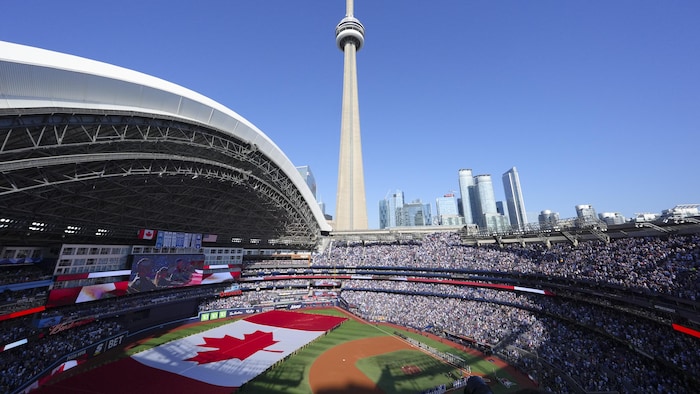 Les Blue Jays écrasent les Yankees dans le premier match de leur série ...