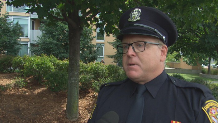 Des pompiers se réunissent à Ottawa pour rendre hommage à leurs ...
