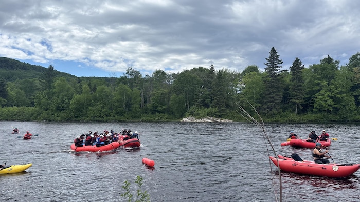 Les Championnats canadiens de rafting s’emparent de la rivière ...