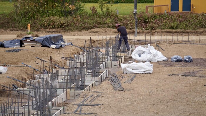 Les travaux des résidences étudiantes de Carleton-sur-Mer s’amorcent ...