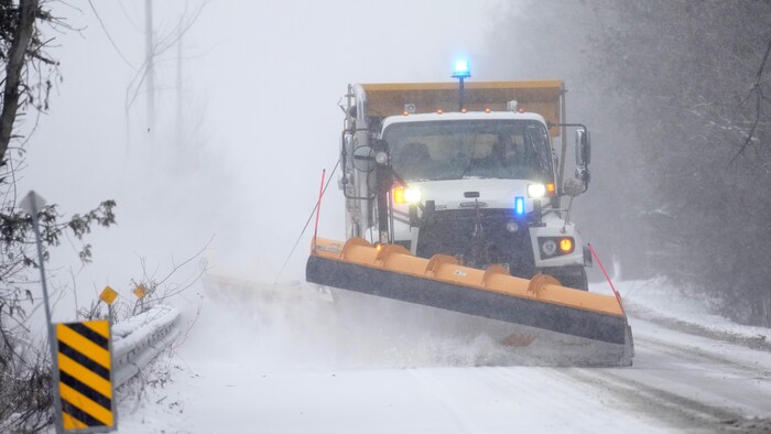 Jusqu’à 40 cm de neige attendus dans la région de la capitale nationale | Radio-Canada