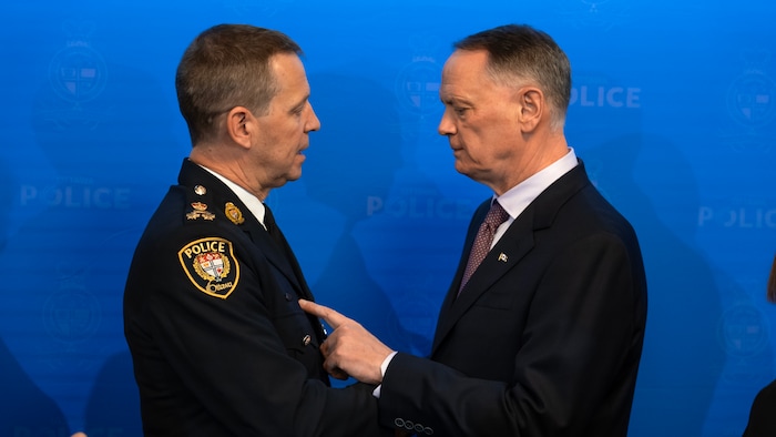 Une nouvelle unité policière pour renforcer la sécurité sur la colline ...