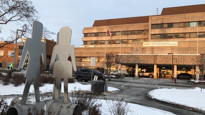 Une saison de grippe « historique », selon le CHEO | Radio-Canada