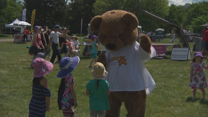 Le CHEO a tenu son Pique-nique des oursons | Radio-Canada