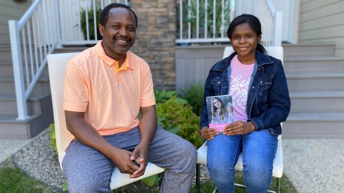 Une élève de 5e année à Regina publie son premier roman | Radio-Canada