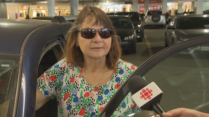 Pourquoi les chips sont-elles devenues si « chères »? | Radio-Canada