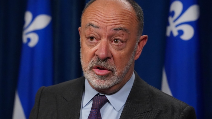 Christian Dubé résolu à faire passer sa réforme du système de santé d ...