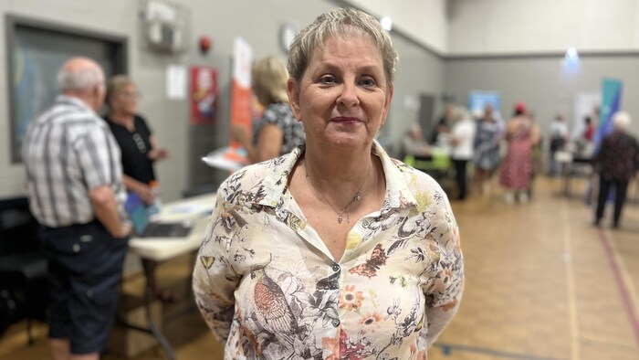 Comment intégrer les aînés à la société de plus en plus numérique ...