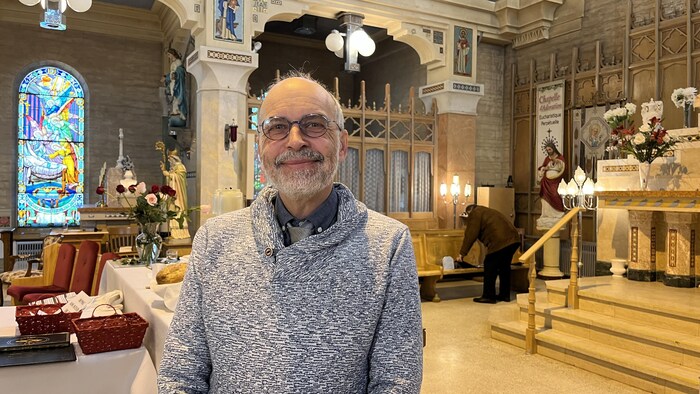 L’église Sainte-Thérèse à Arvida célèbre sa dernière messe | Radio-Canada