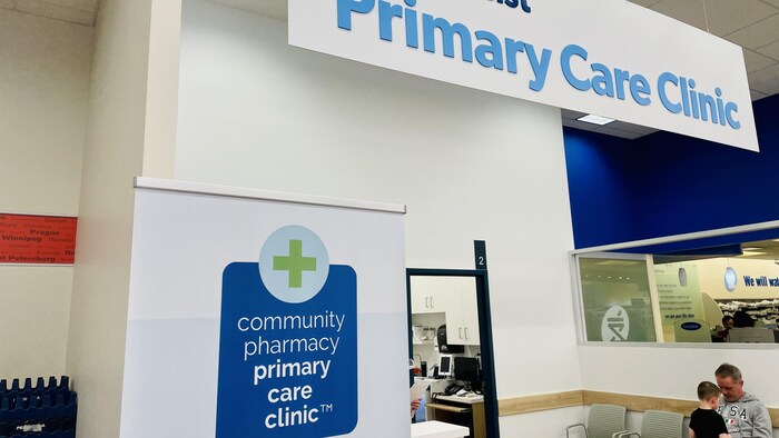 Les cliniques en pharmacie de la N.-É. semblent être un succès | Radio ...