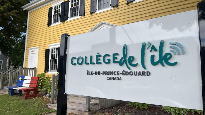 Inscriptions stables au Collège de l’Île malgré le plafond d’étudiants ...