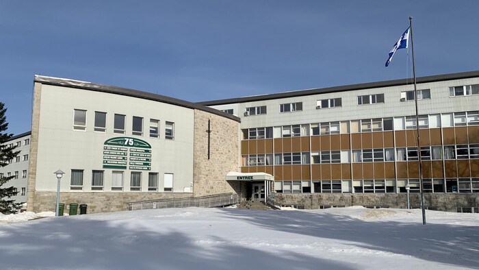 Le Collège de Saint-Damien sera finalement démoli | Radio-Canada