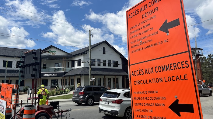 Les travaux sur la route 147 à Compton chamboulent commerçants et ...