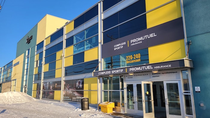 Le Complexe sportif Alphonse-Desjardins change de nom | Radio-Canada