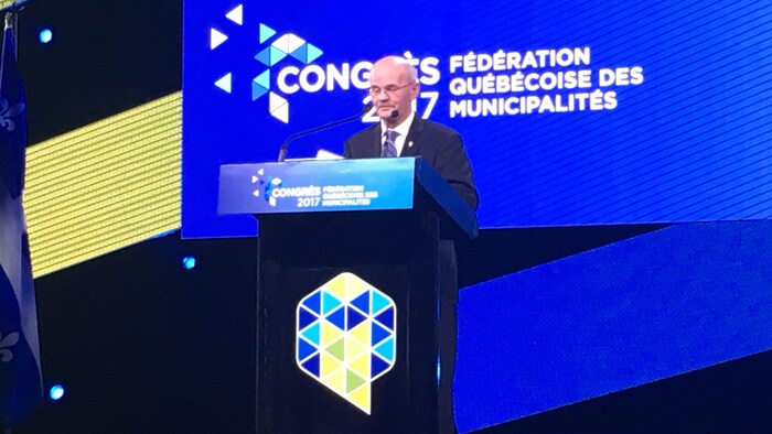 Le maire de Barraute, Lionel Pelchat, honoré par la FQM | Radio-Canada