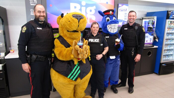 La police de Brandon, au Manitoba, récompensera les bons comportements ...